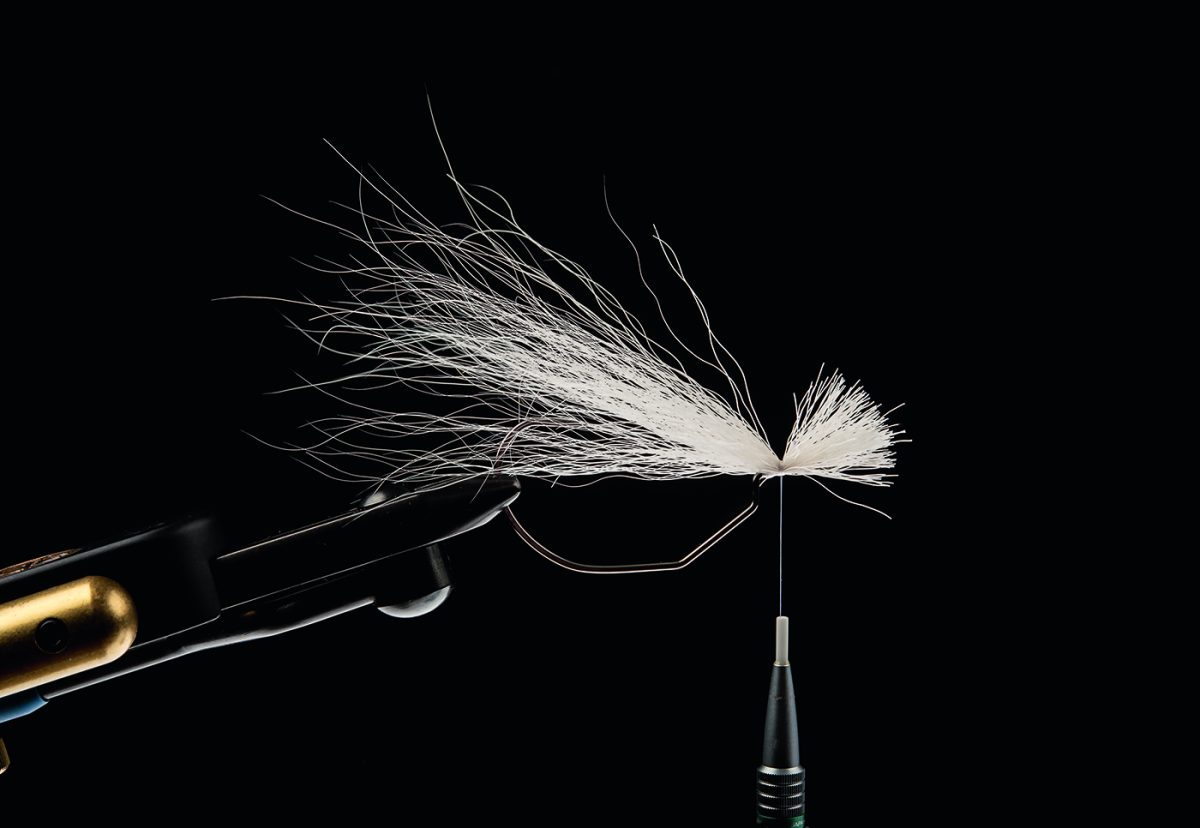 Weedless pike flies - Ahrex Hooks