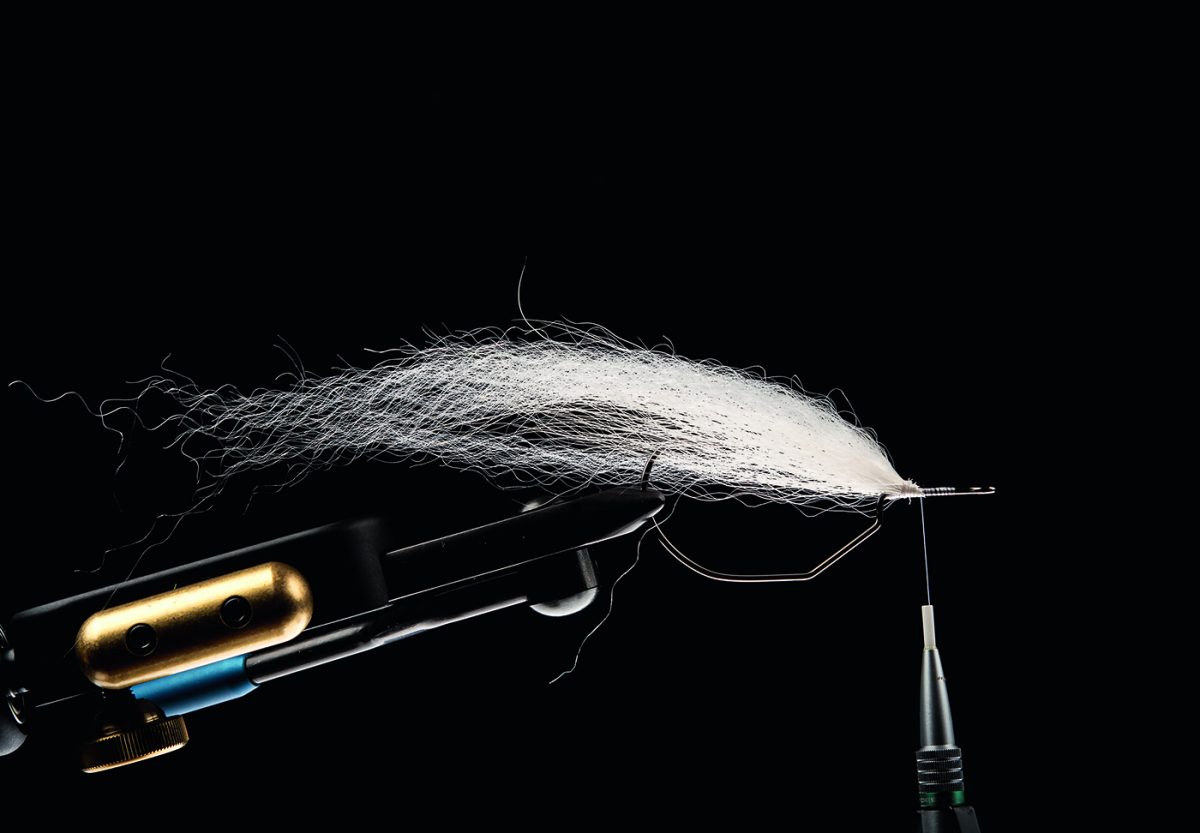 Weedless pike flies - Ahrex Hooks