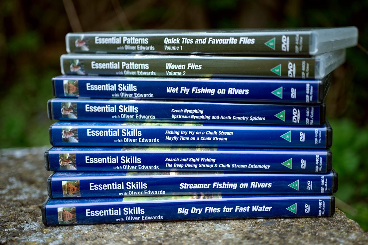 Oliver Edwards - Ahrex Hooks